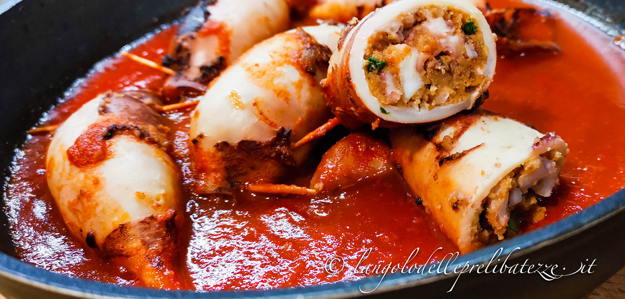 Totani ripieni e cotti in umido | l'Angolo delle Prelibatezze