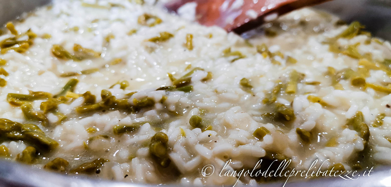 Risotto con asparagi selvatici siciliani | l'Angolo delle Prelibatezze